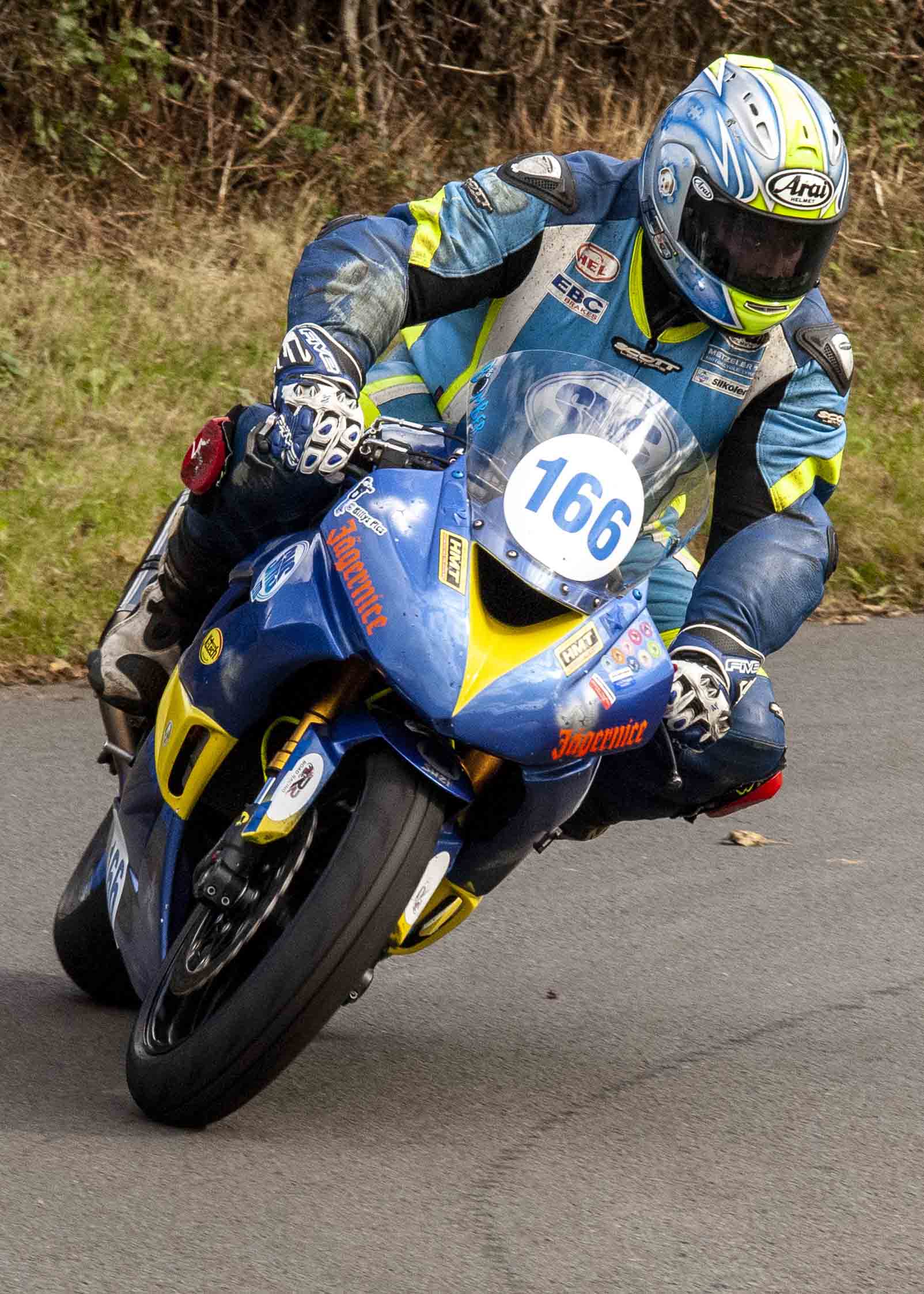 Weather wreaks havoc as Slater returns to Oliver’s Mount - The Voice
