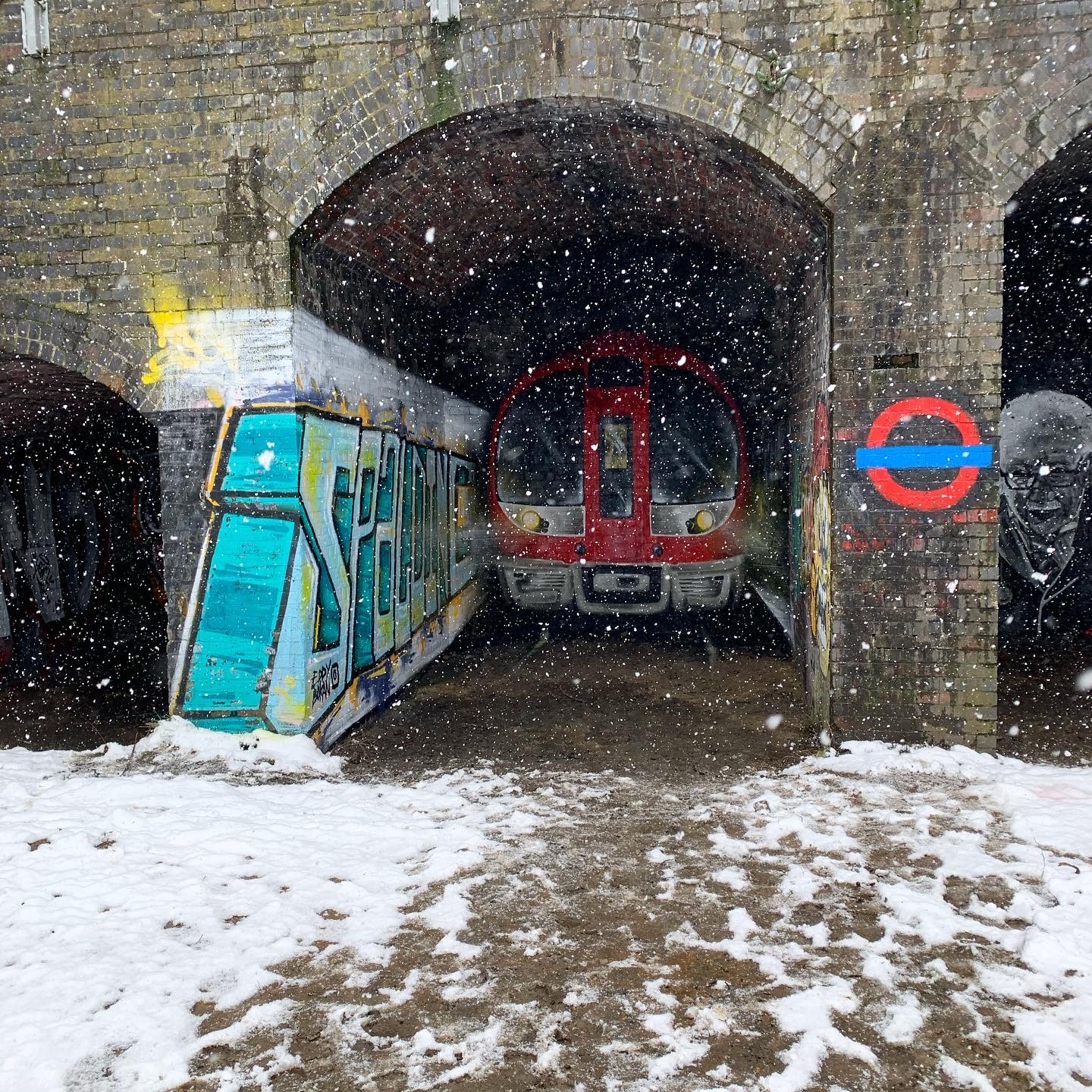 Trio’s graffiti art brightens up area - The Voice