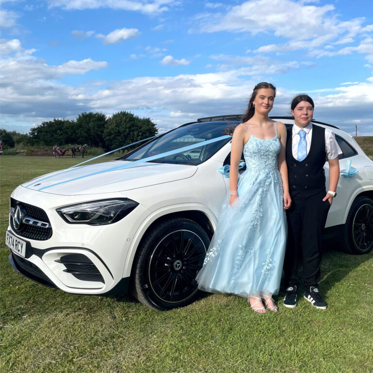 GALLERY – Glamour at prom - The Voice